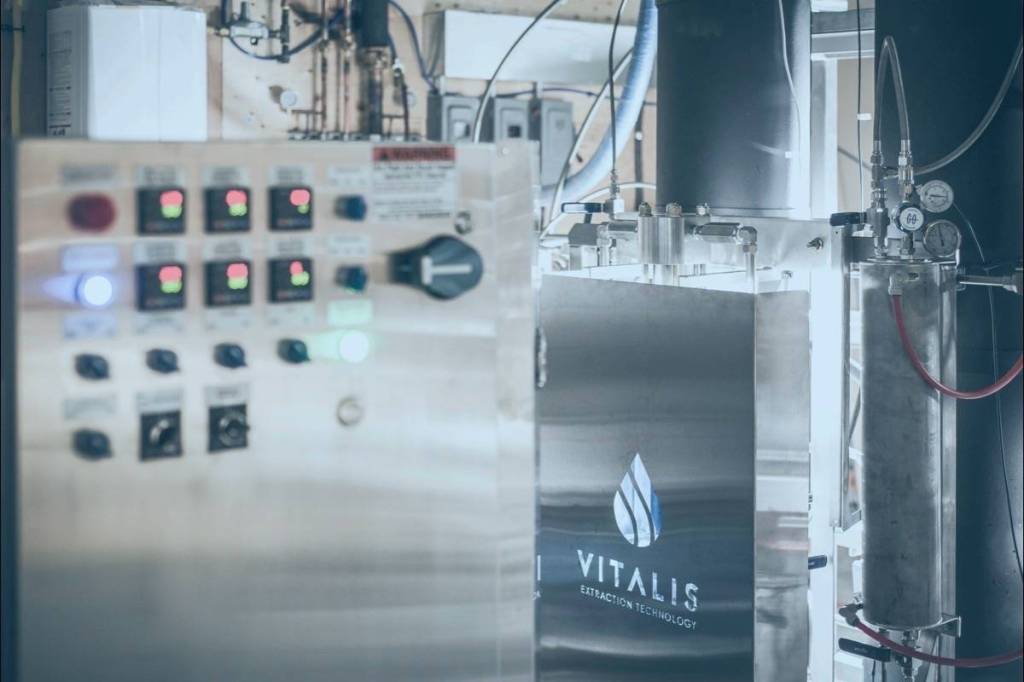 B.C. business makes a mint on cannabis extraction equipment | Nelson Star