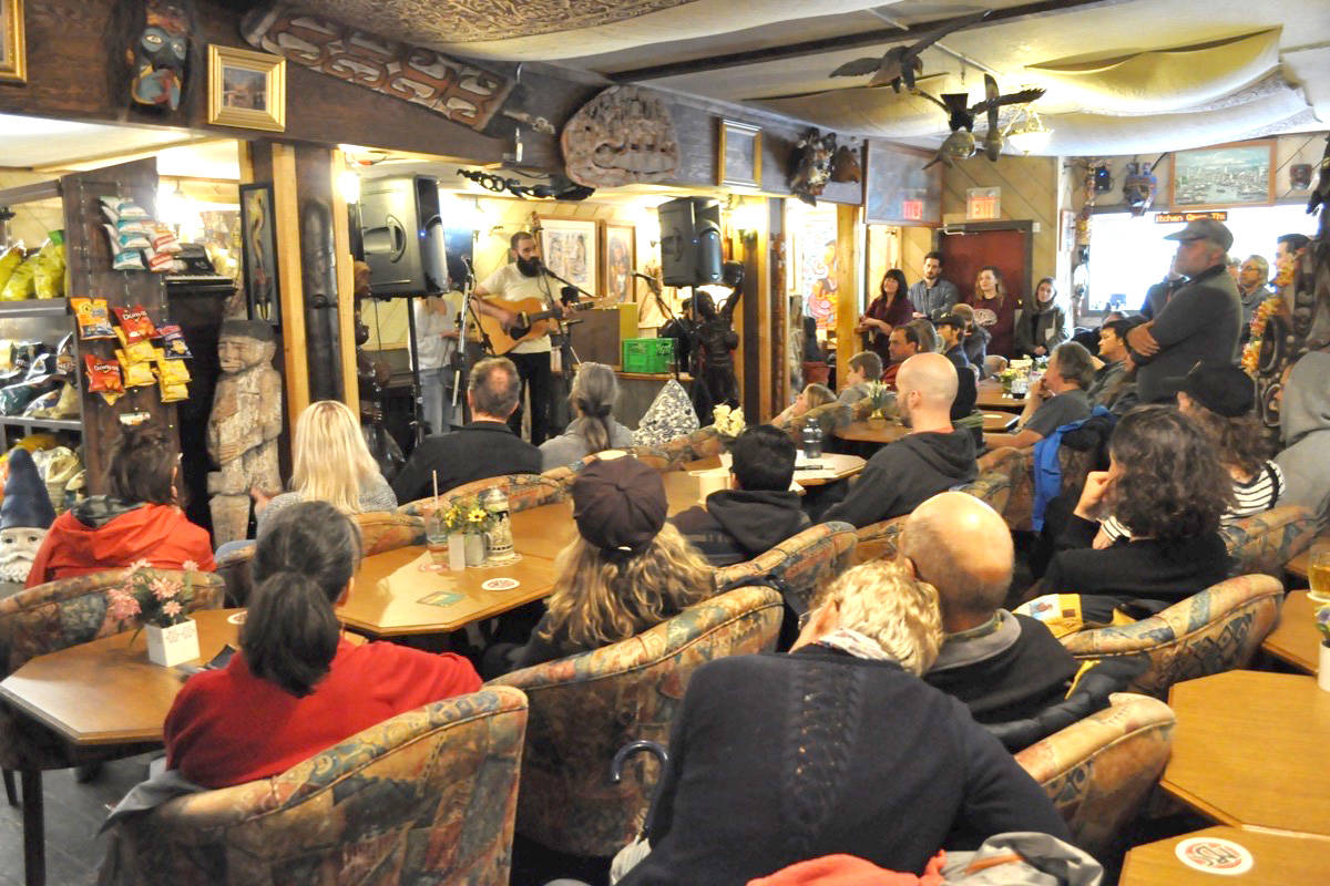 Tiny Lights Festival warns of online scam | Nelson Star