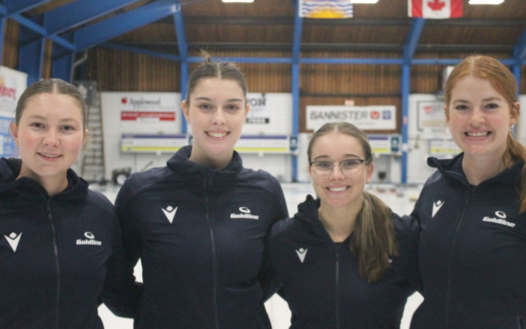 PHOTOS: Victoria rinks earn Prestige curling cash in Vernon | Nelson Star